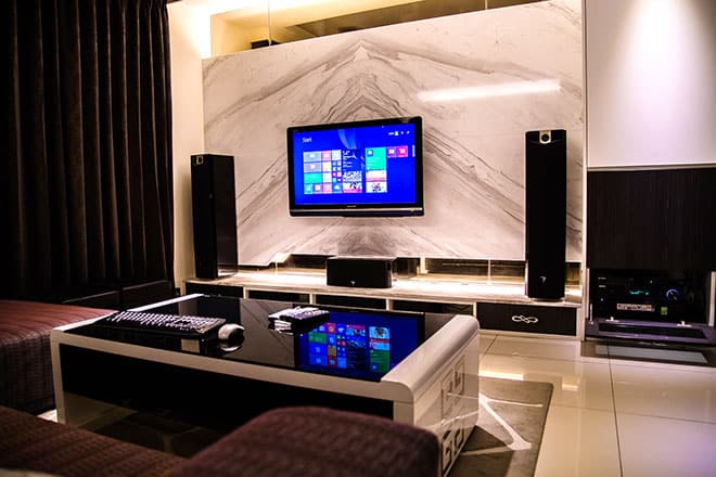 6 Best Mini Fanless PC Stick Running Windows 10