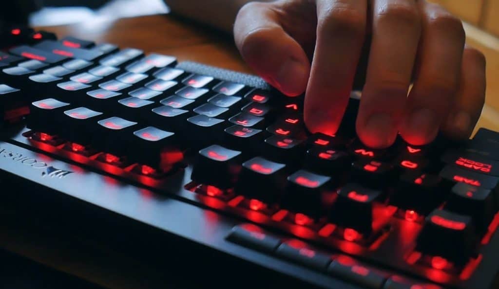9 Best Tenkeyless Mechanical Keyboard for Gaming in 2023 - EasyPCMod